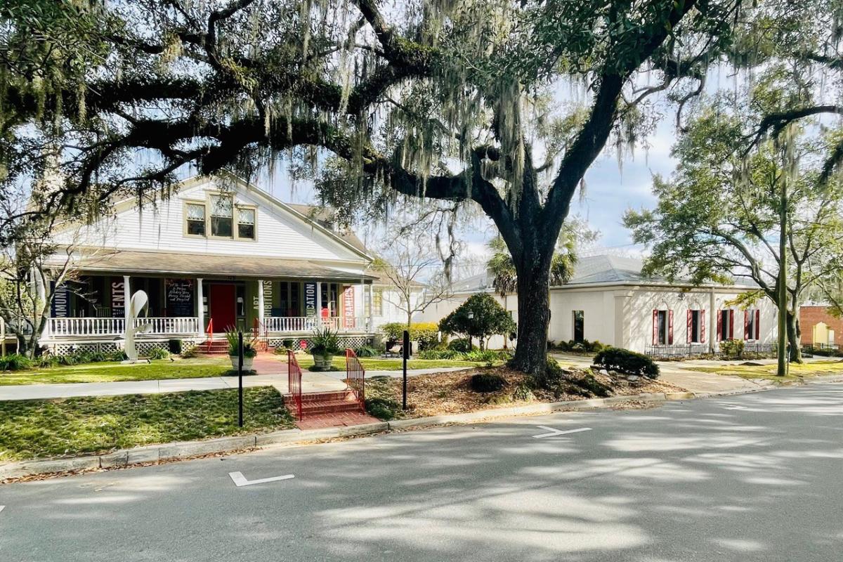 LeMoyne Arts Gallery and Sculpture Gardens in Tallahassee | VISIT FLORIDA
