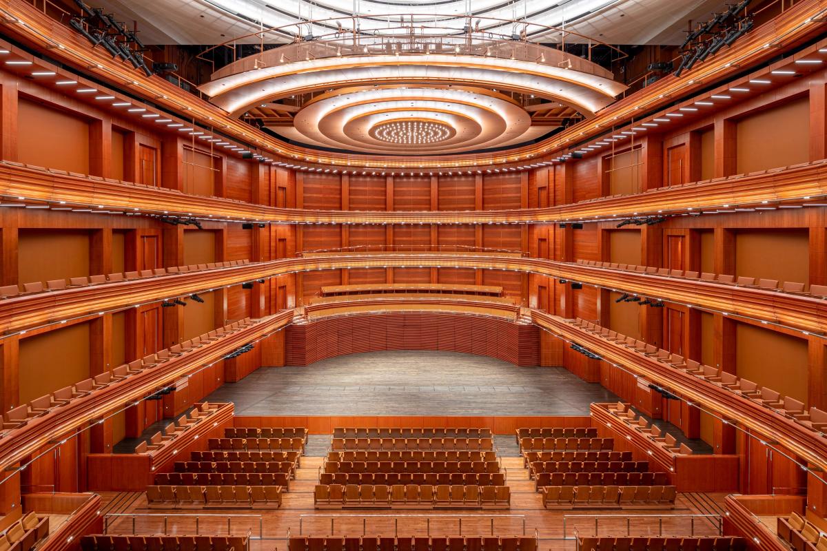 Dr. Phillips Center for the Performing Arts in Orlando | VISIT FLORIDA