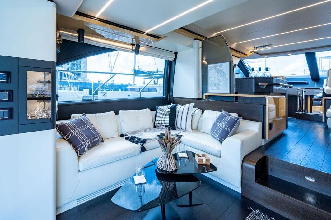 VIP Boat Rental in Miami Beach | VISIT FLORIDA