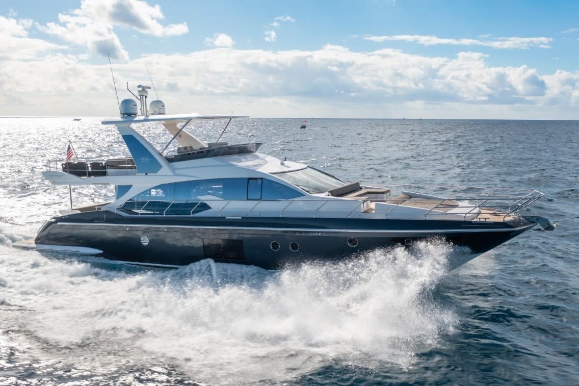 VIP Boat Rental in Miami Beach | VISIT FLORIDA