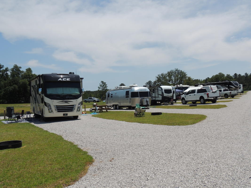 Holmes Creek Camping & RV Resort in Vernon | VISIT FLORIDA