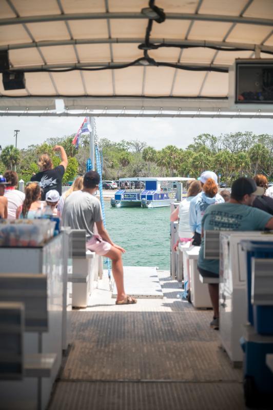 Hubbard's Marina - Island Ferry Trips in Madeira Beach | VISIT FLORIDA