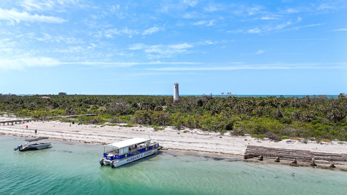Hubbard's Marina - Island Ferry Trips in Madeira Beach | VISIT FLORIDA