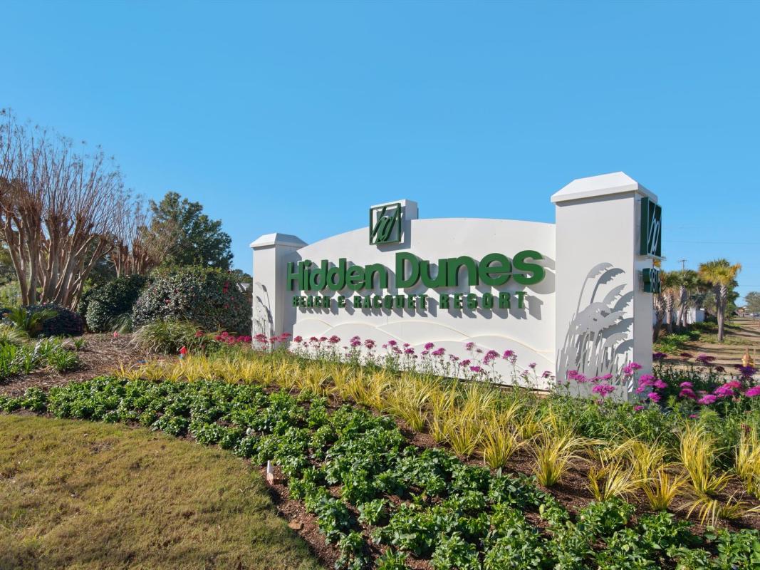 Hidden Dunes Beach and Tennis Resort in Miramar Beach | VISIT FLORIDA