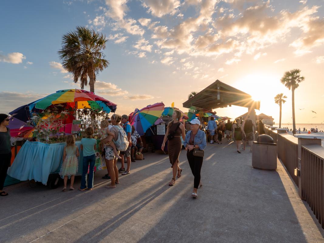 Sunsets at Pier 60 Daily Festival in Clearwater Beach | VISIT FLORIDA