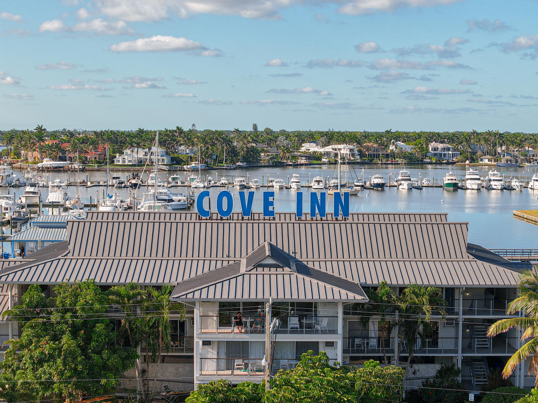 Cove Inn on Naples Bay in Naples | VISIT FLORIDA