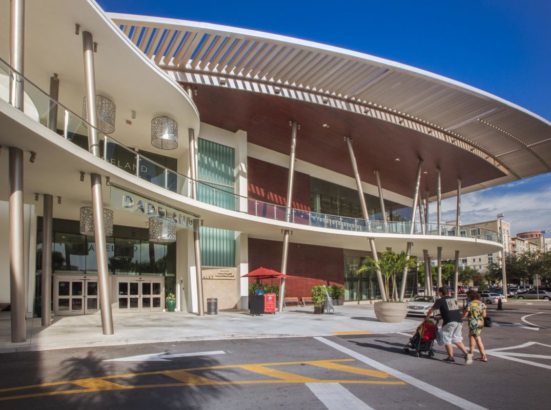 Dadeland Mall, Simon Property Group in Miami | VISIT FLORIDA