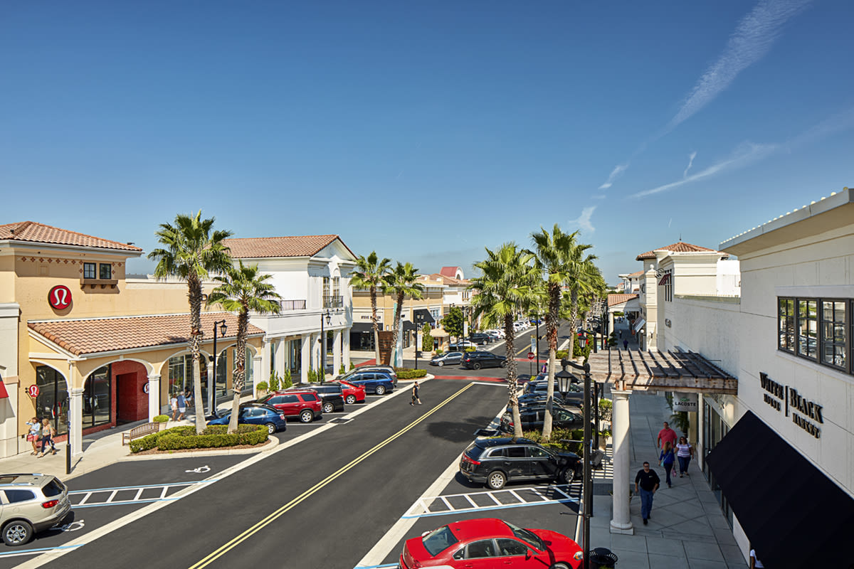 Pottery barn st johns town center store