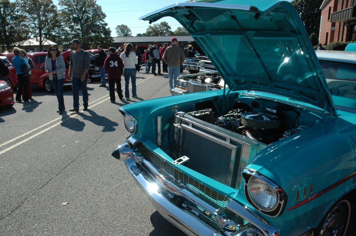 Celebrate Autumn in Downtown Hamilton with a Free Festival