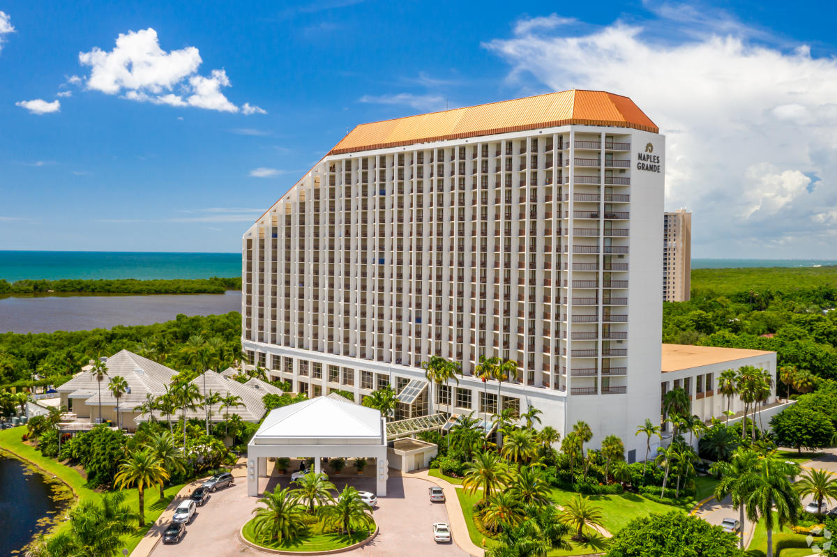 Naples Grande In Naples Florida Hotel Information AAAP