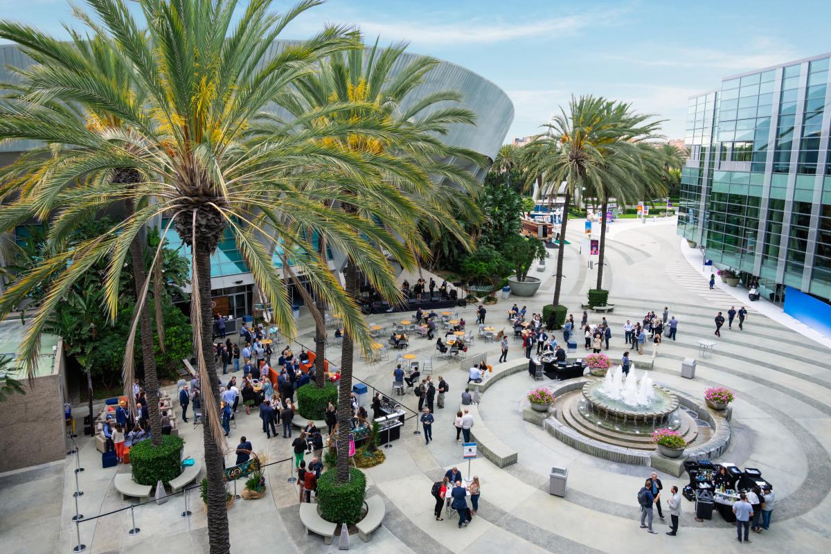 ANAHEIM WELCOMES RECORD-BREAKING 25 MILLION VISITORS IN 2023