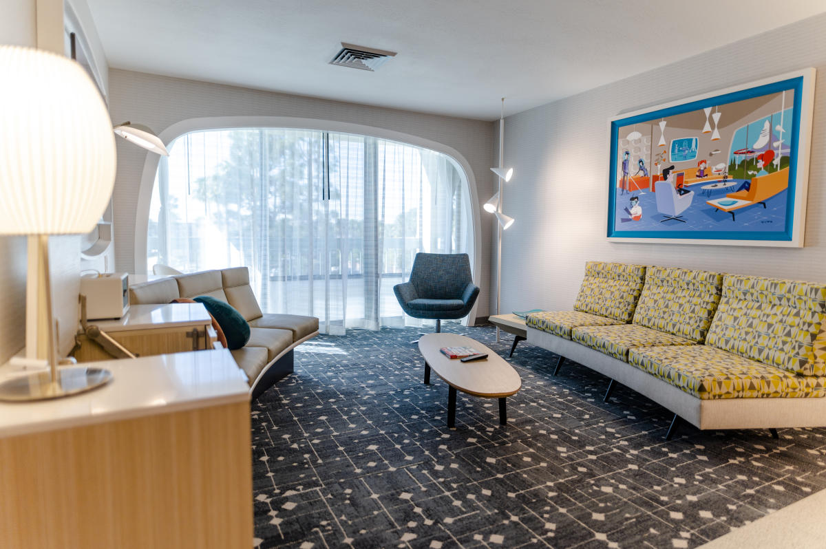 "House of the Retro Future" Suite