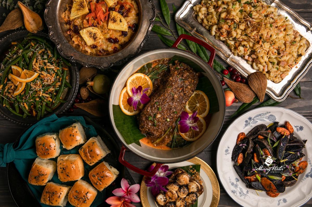 Where to Eat & Drink in CtrCity Anaheim: Strong Water