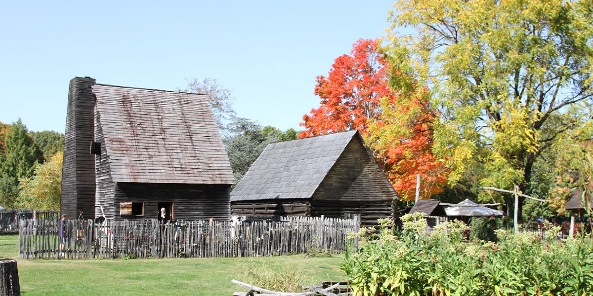 Happy Fall Y'all, it's October in Annapolis & Anne Arundel County!