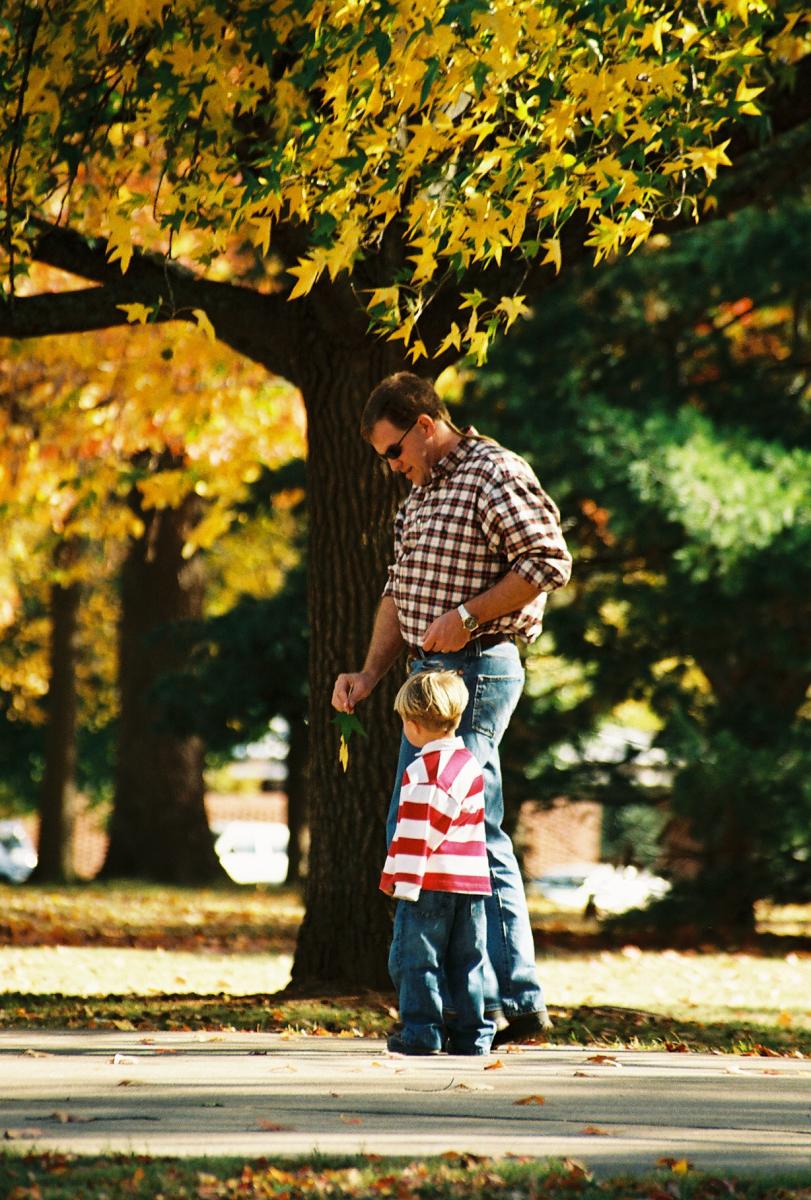 10 Great Athens Gifts for Dad this Father's Day