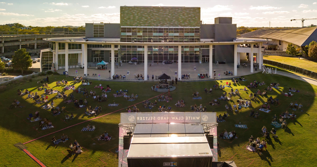 Exploring the Long Center for the Performing Arts | Visit Austin, TX
