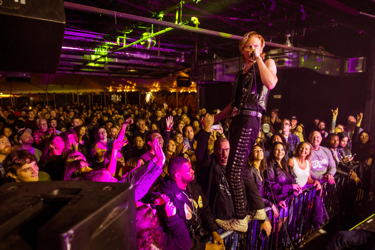 Music Venues in Austin, TX | Dive Bars, Lounges & Theaters