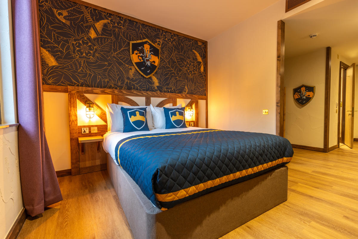KNIGHT KNIGHT! NEW WARWICK CASTLE HOTEL OFFICIALLY OPEN FOR BUSINESS