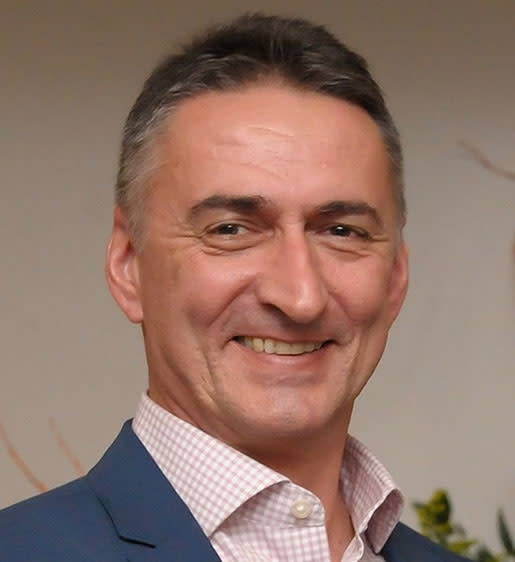 Professor David I Roper FRSC