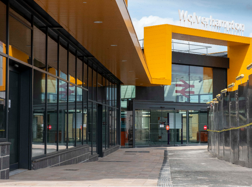 Wolverhampton Metro extension to open Sunday