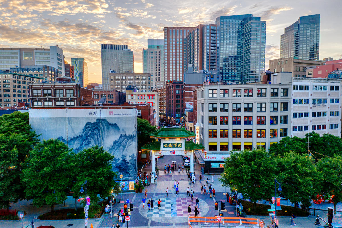 Theatre District/Chinatown Boston | Boston Neighborhoods & Attractions
