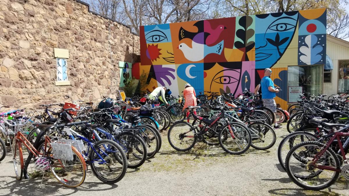Public Art Walking Tour in Boulder | Pearl Street & Boulder Creek