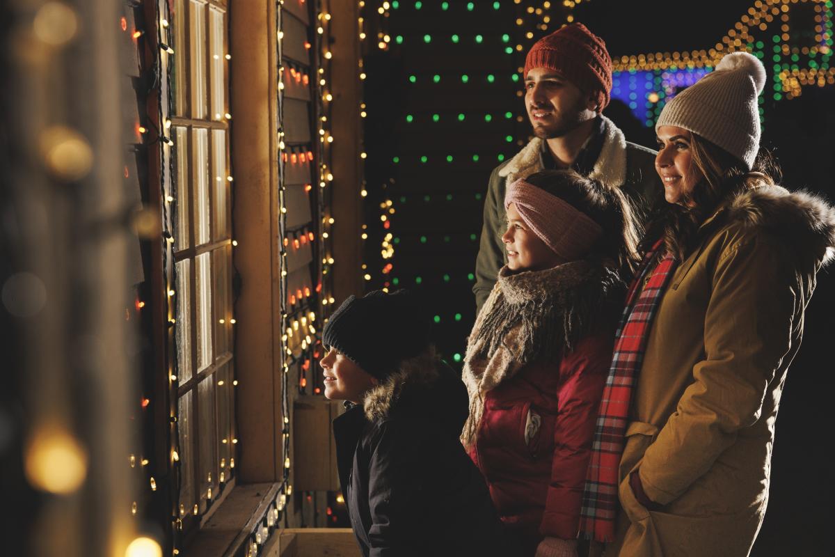 Ozark Mountain Christmas | Explore Branson