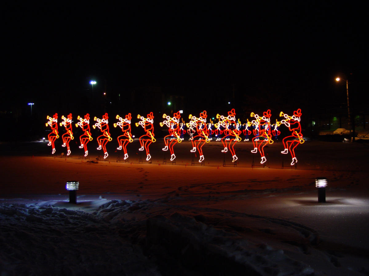 Festival of Lights in Downtown Battle Creek | Santa, Food & Drink