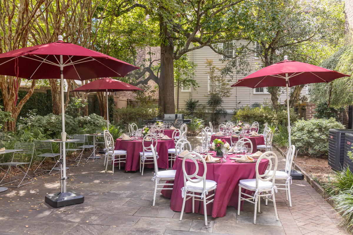 Social & Class Reunion Venues | Charleston, SC Meeting Rooms