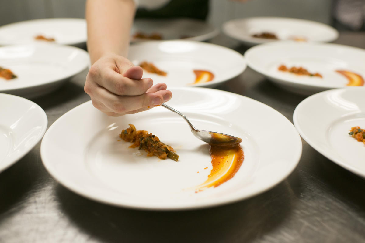 Cooking Classes in Charleston | Food Tours & Party Buses