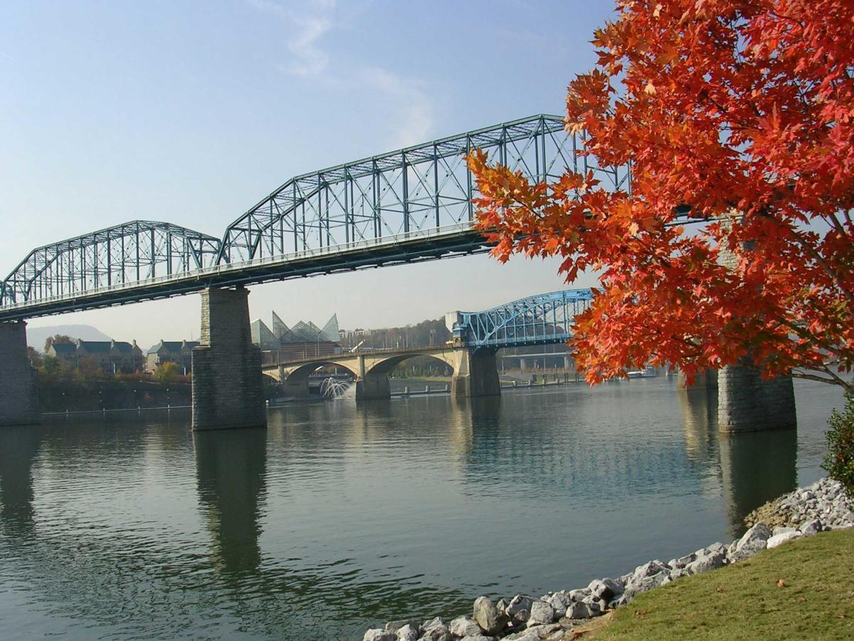 Take The Perfect Instagram Photo In Chattanooga, TN | Fall