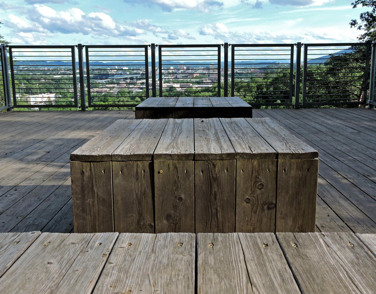 Stringers Ridge: A (Not Very Hidden) Gem in the Scenic City