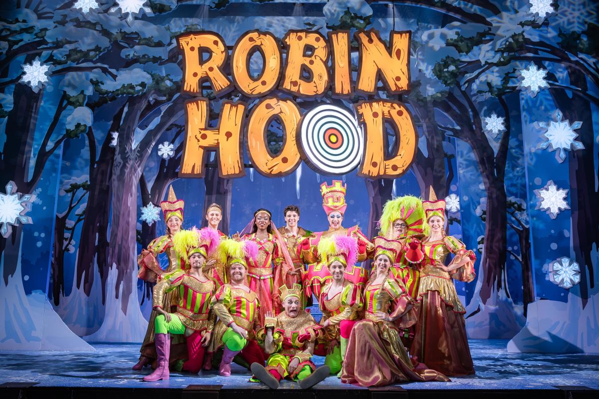 Robin Hood brings festive fun to Cheltenham as Everyman Theatre ...