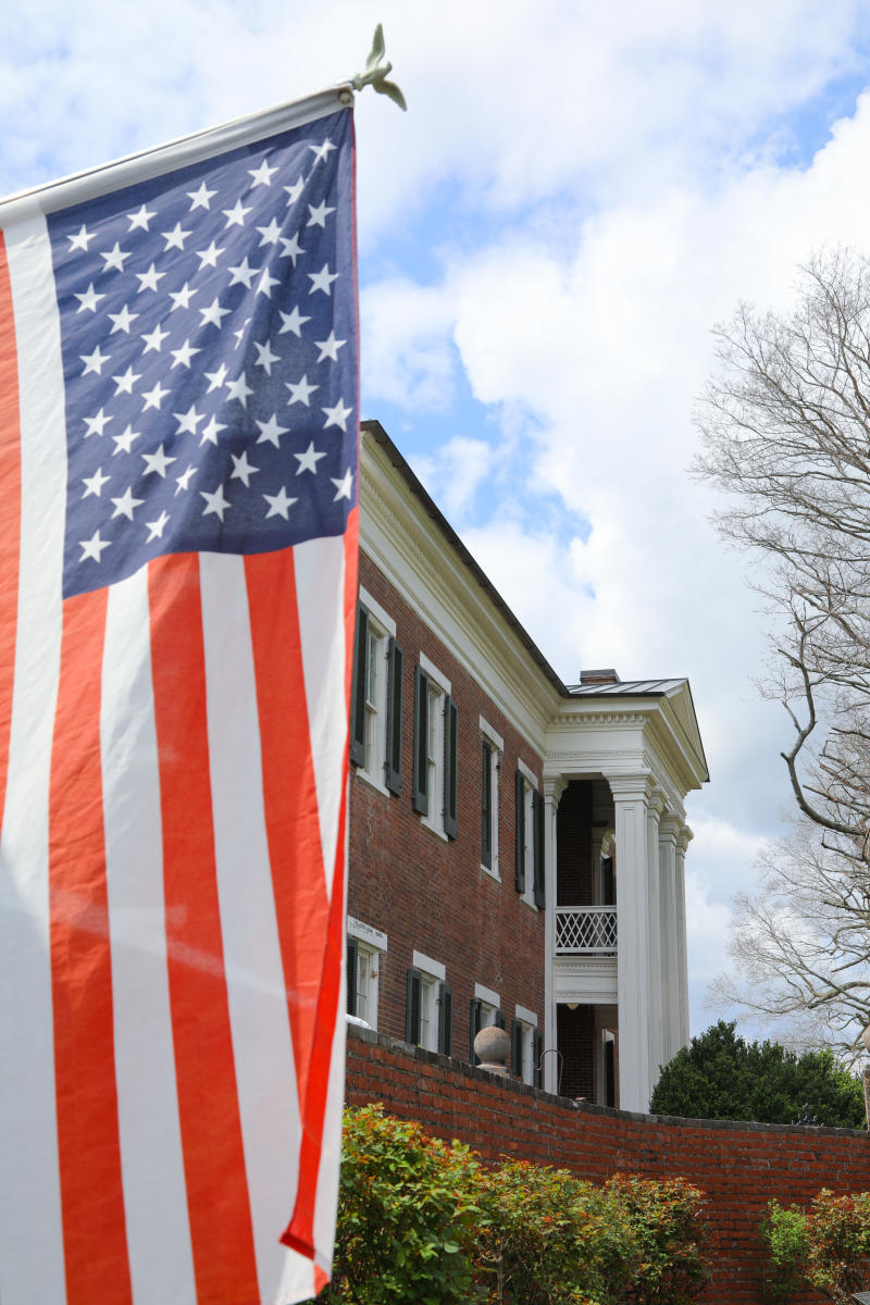 Neighboring Spring Hill