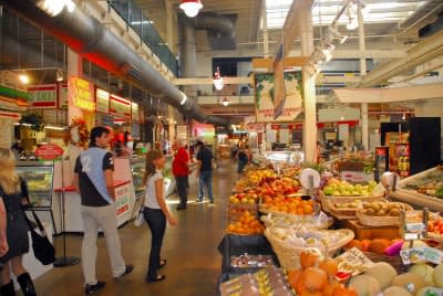 A Guide to Dining Around the Convention Center