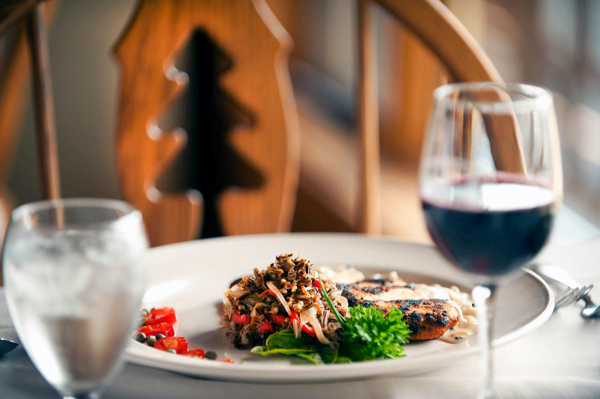 Local Things to Do | Dining and Shopping | Visit Cook County, MN