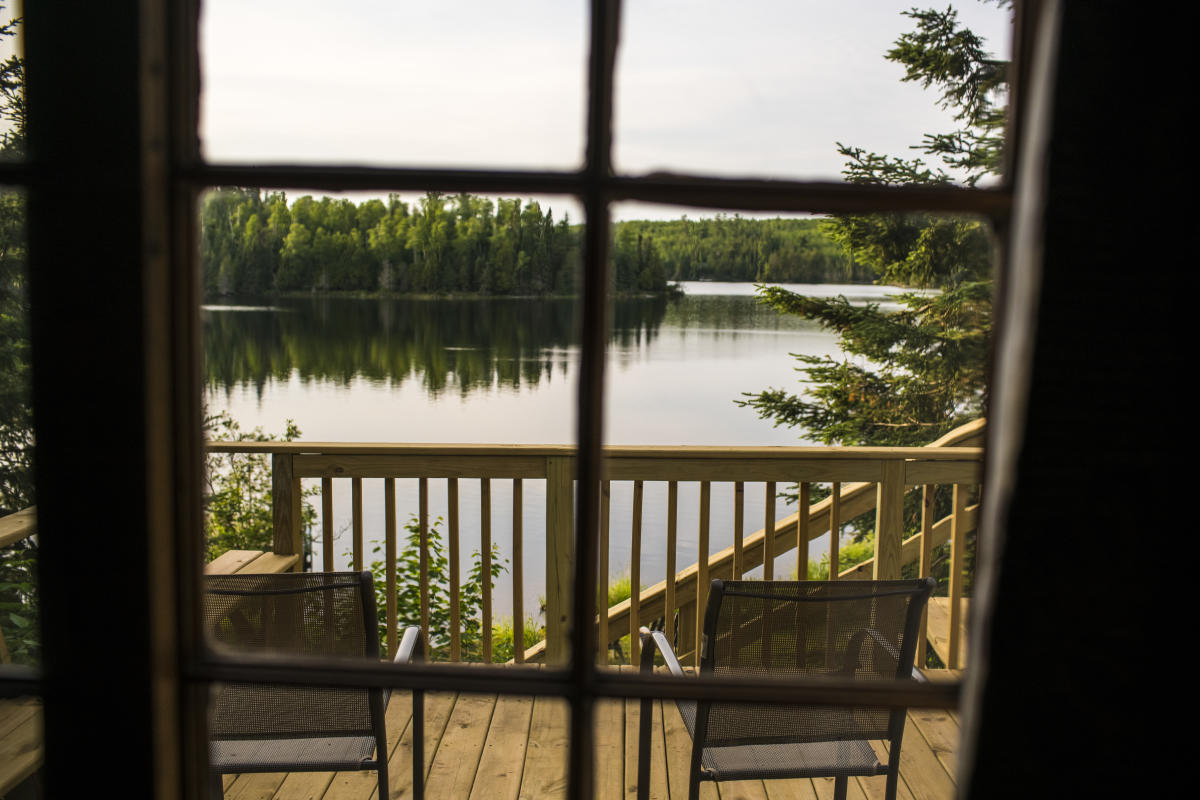 Gunflint Trail Lodging: Find Your Perfect Northwoods Escape