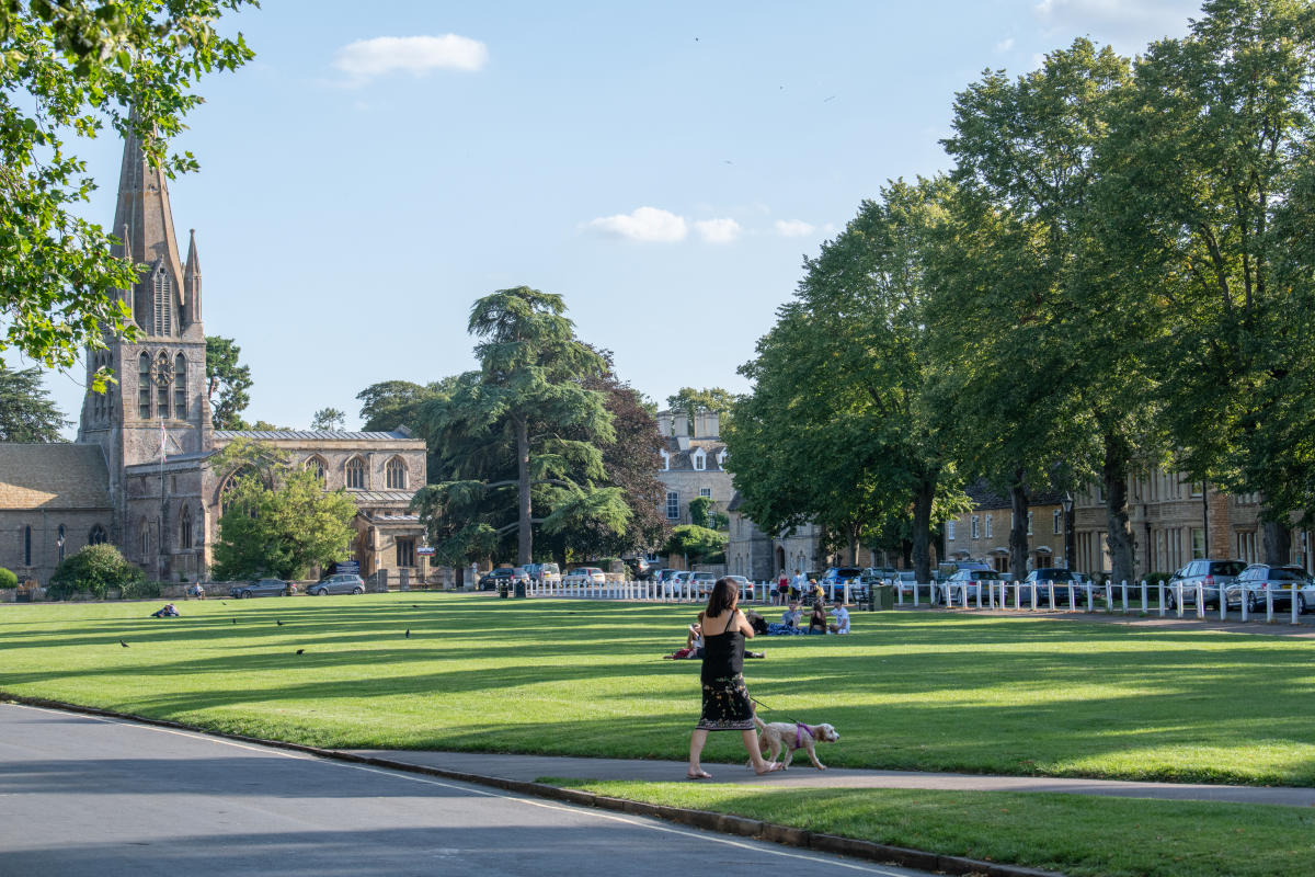 Experience Witney Town | Where to Stay & Things to Do