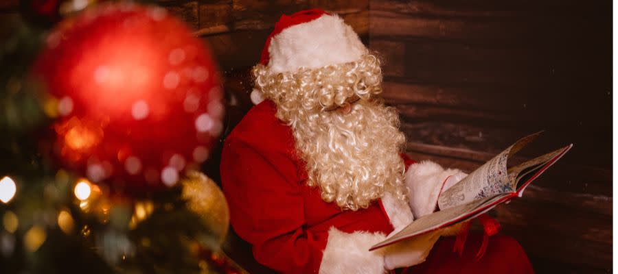 Meet Father Christmas in the Cotswolds