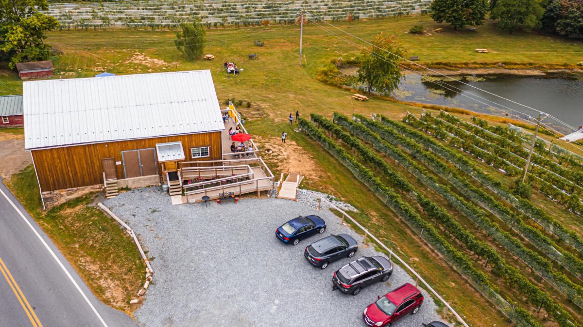 Winery at Long Shot Farm: Vineyard Selections and Venue Details