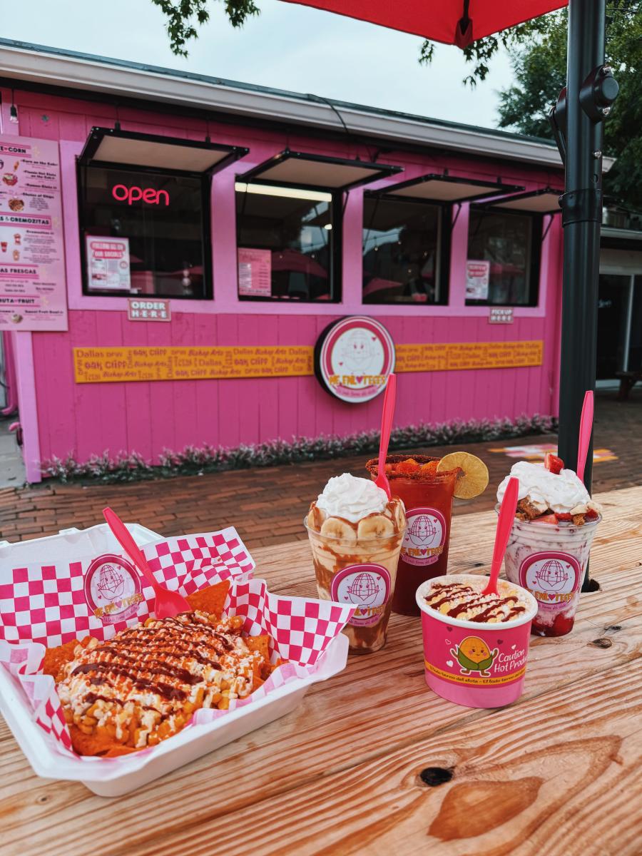 Beloved Pink Elote Stand Me Enloteces Opens Permanent Location in ...