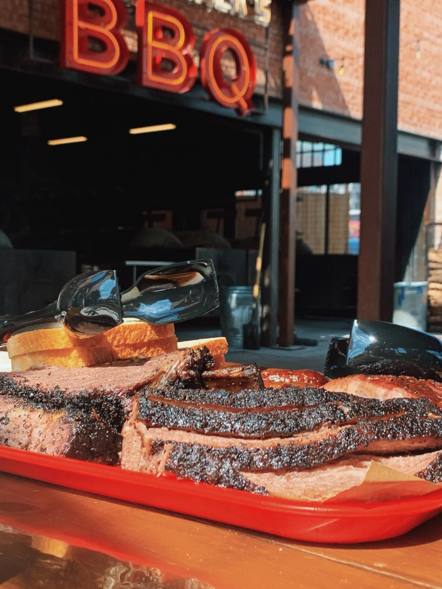A Visitors Guide to Dallas’ Top 5 BBQ Spots
