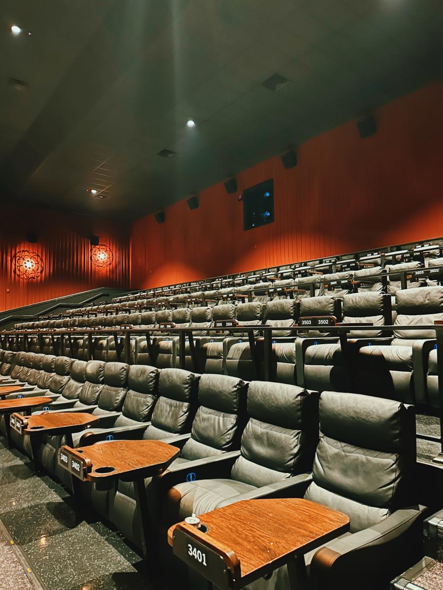 DFW is Now Home to a 270 Degree Panoramic Screen at B&B Theatres