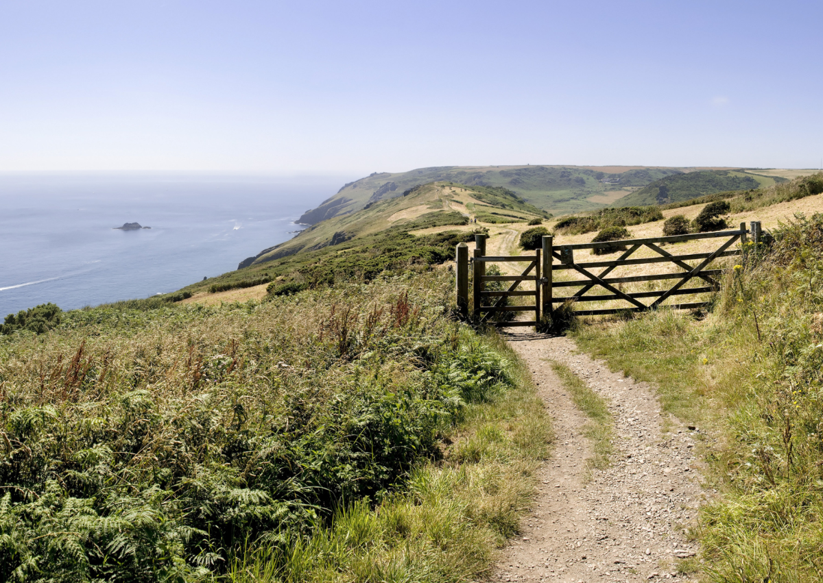 Best walking routes in Devon