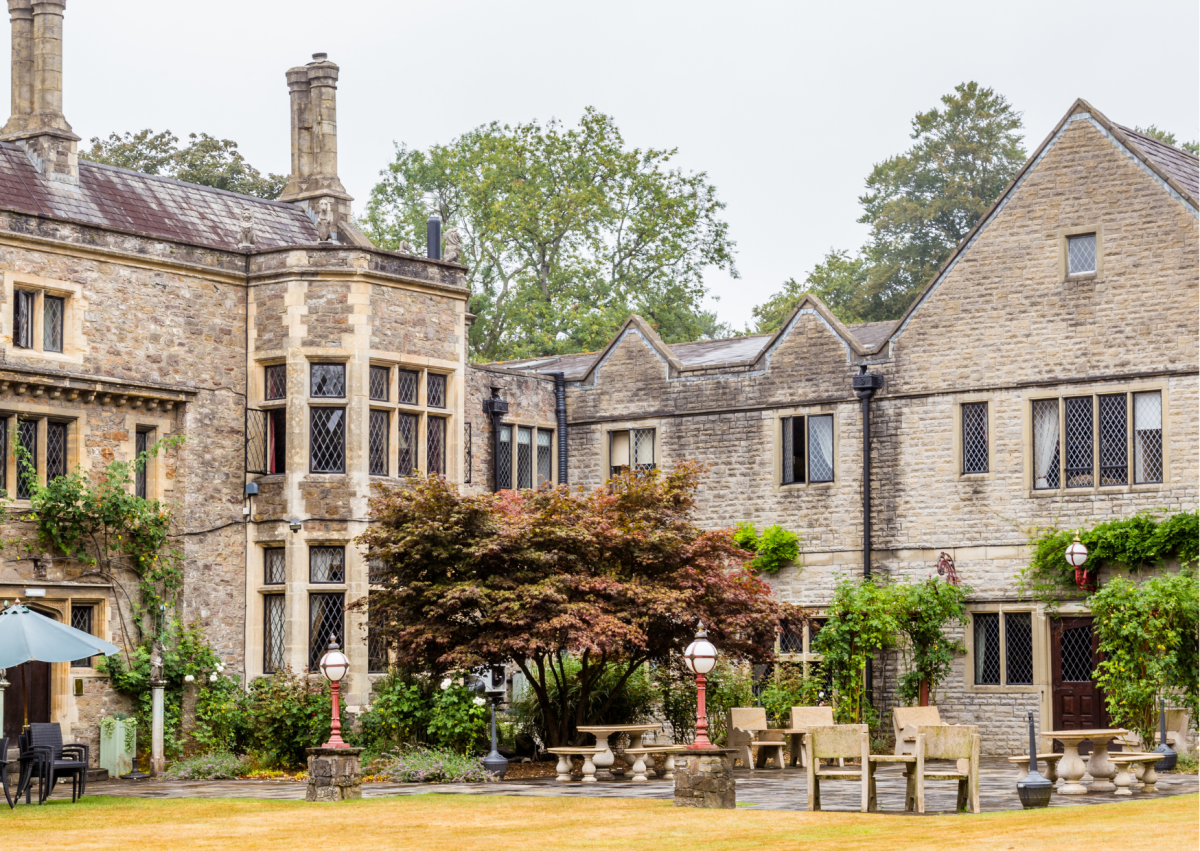 Stately Homes & Manors in Devon