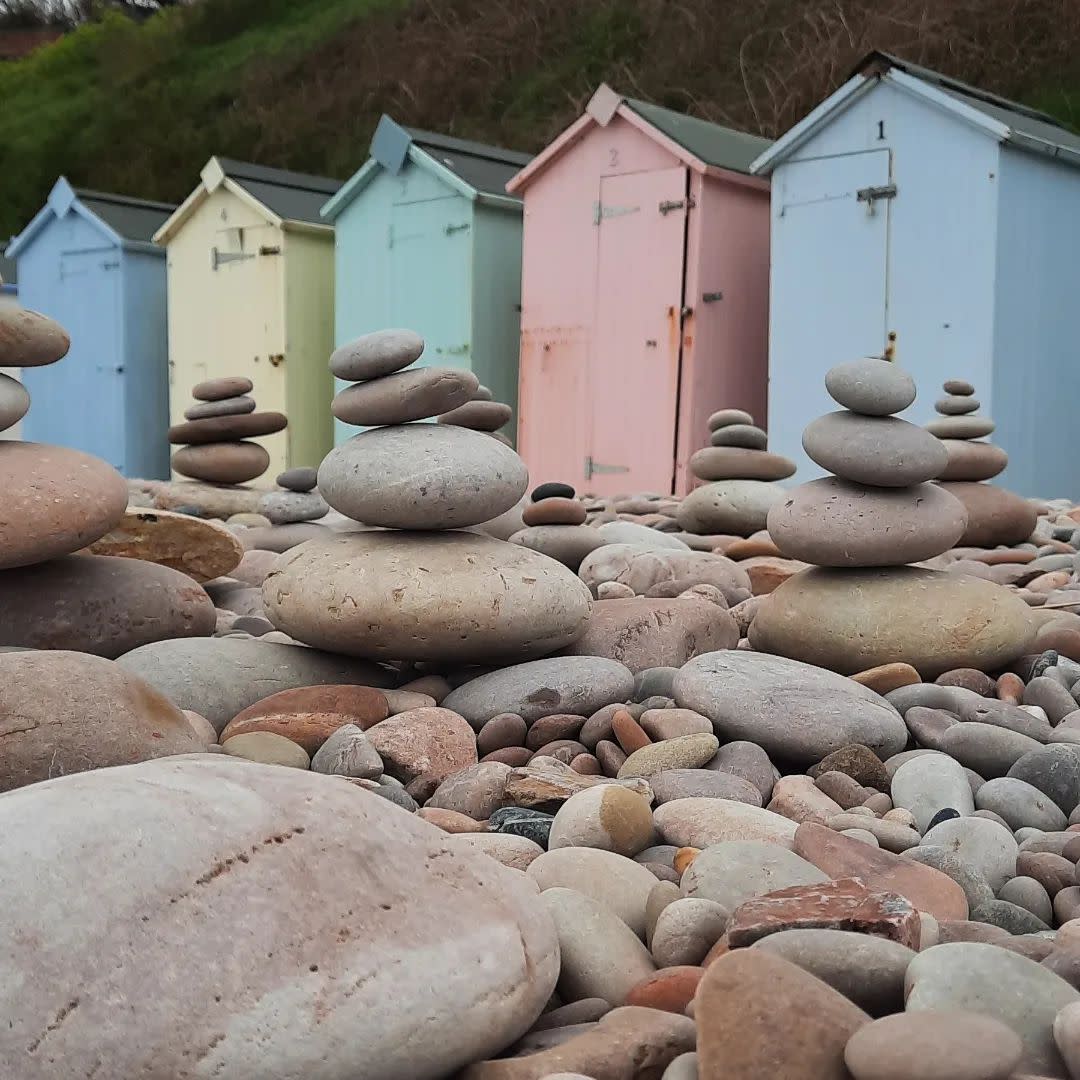 Beach hut hire in Budleigh Salterton