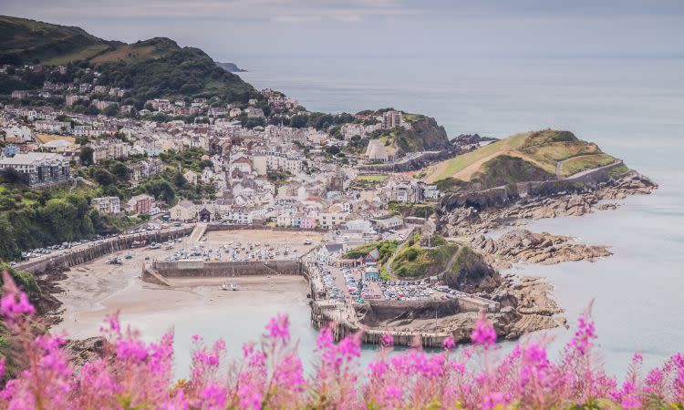 5 Reasons to visit North Devon this spring
