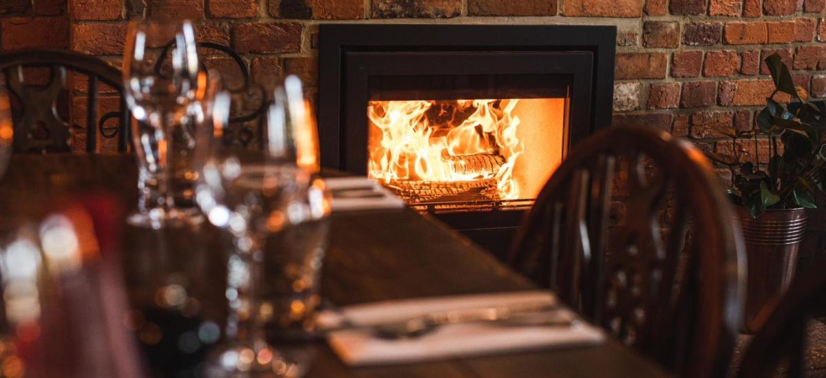 Dorset Pubs with Log Fires | Visit Dorset