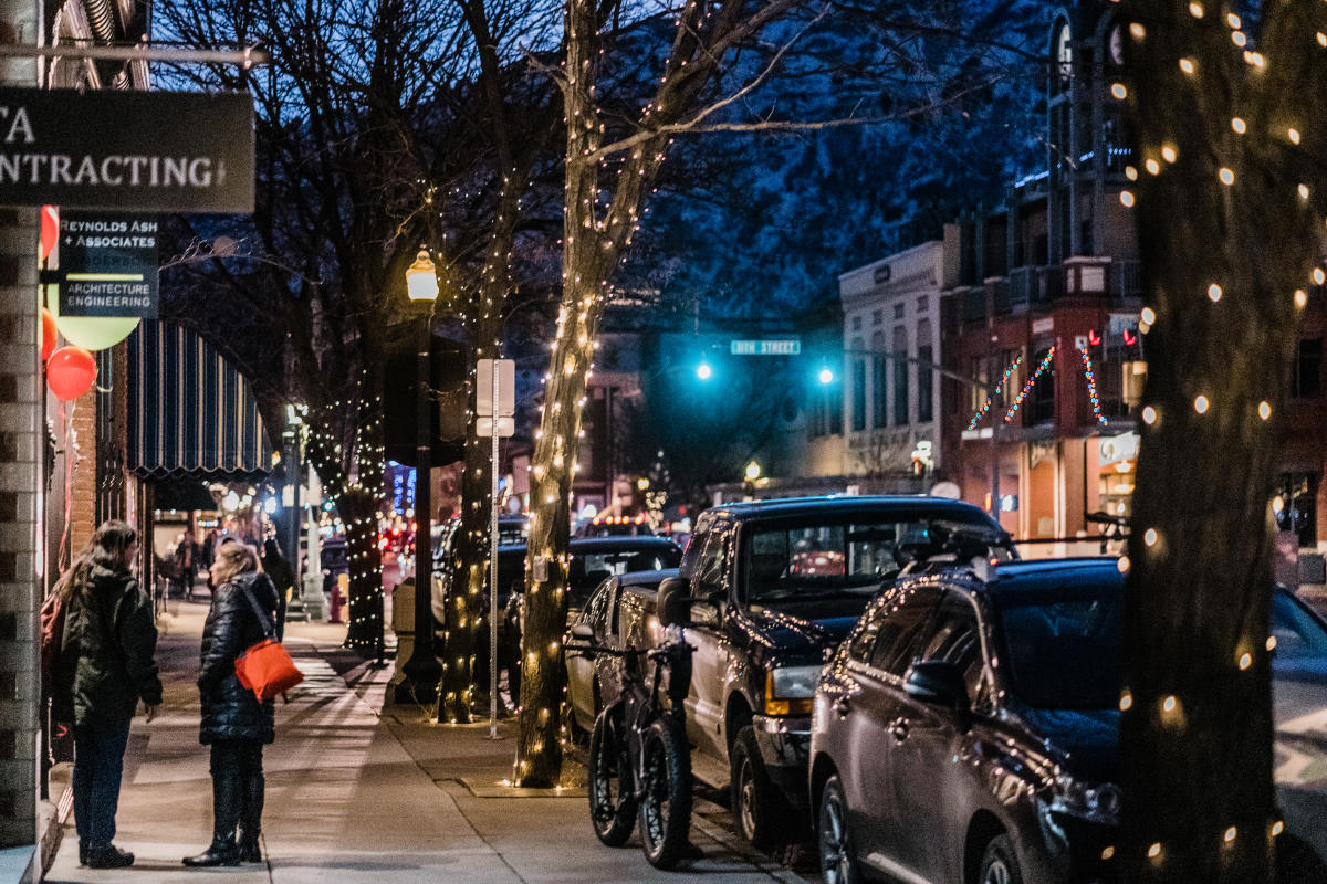 Durango Noel Night: Holiday Lights, Shopping & Fun