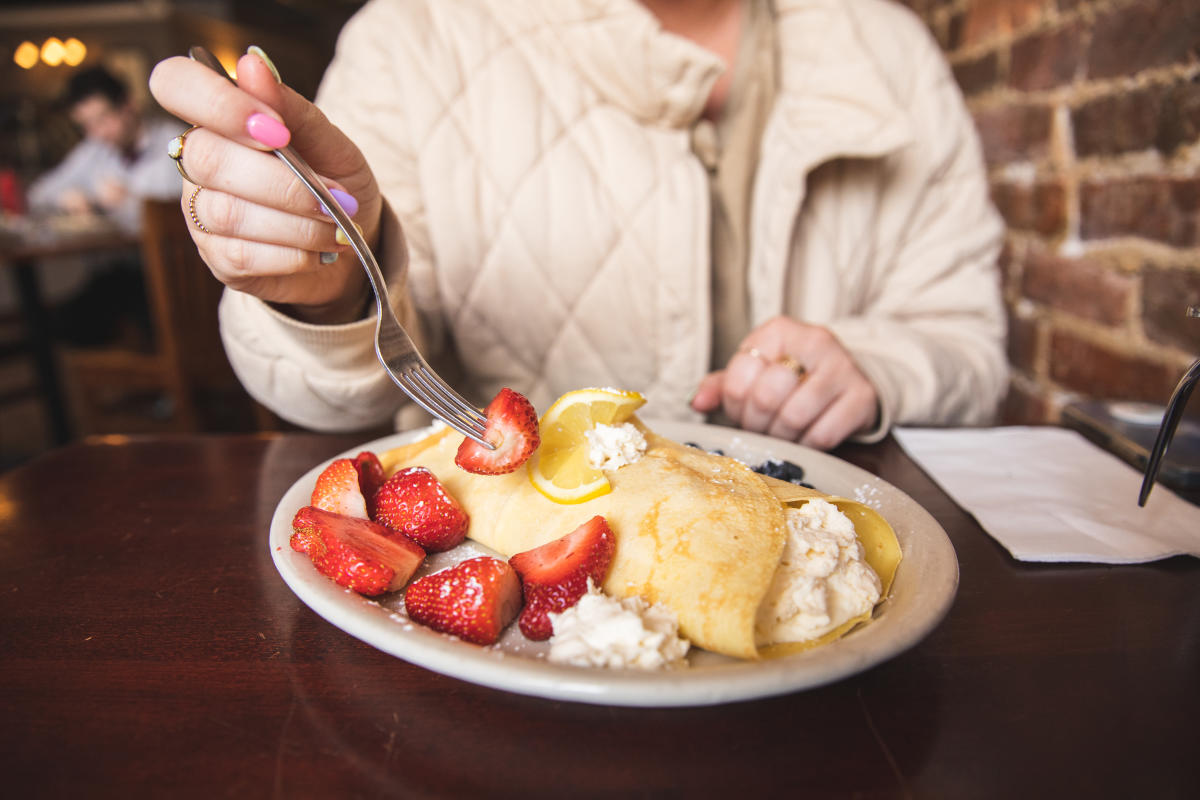 5 Tips for Dining at The Nucleus Cafe & Racy D'Lenes Coffee Lounge in ...